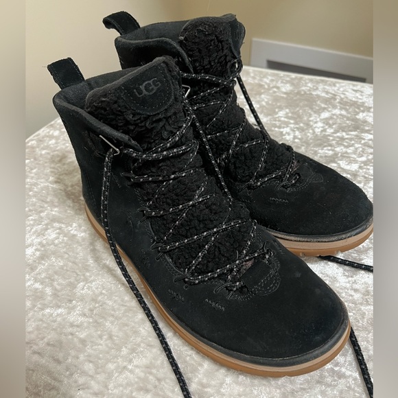 UGG | Shoes | Ugg Boots Black 95 Lakesider Heritage | Poshmark